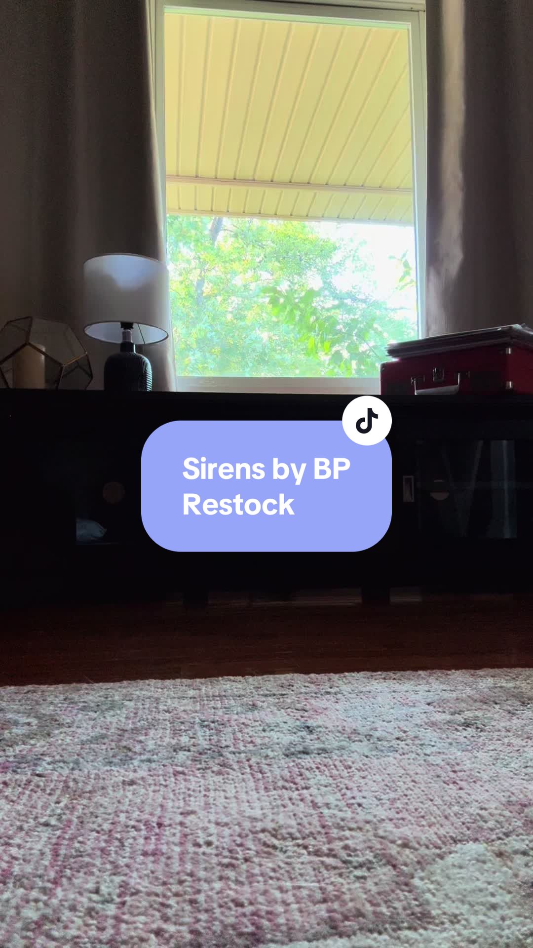 Rachel Reveals (@rachelreveals) - Urlebird