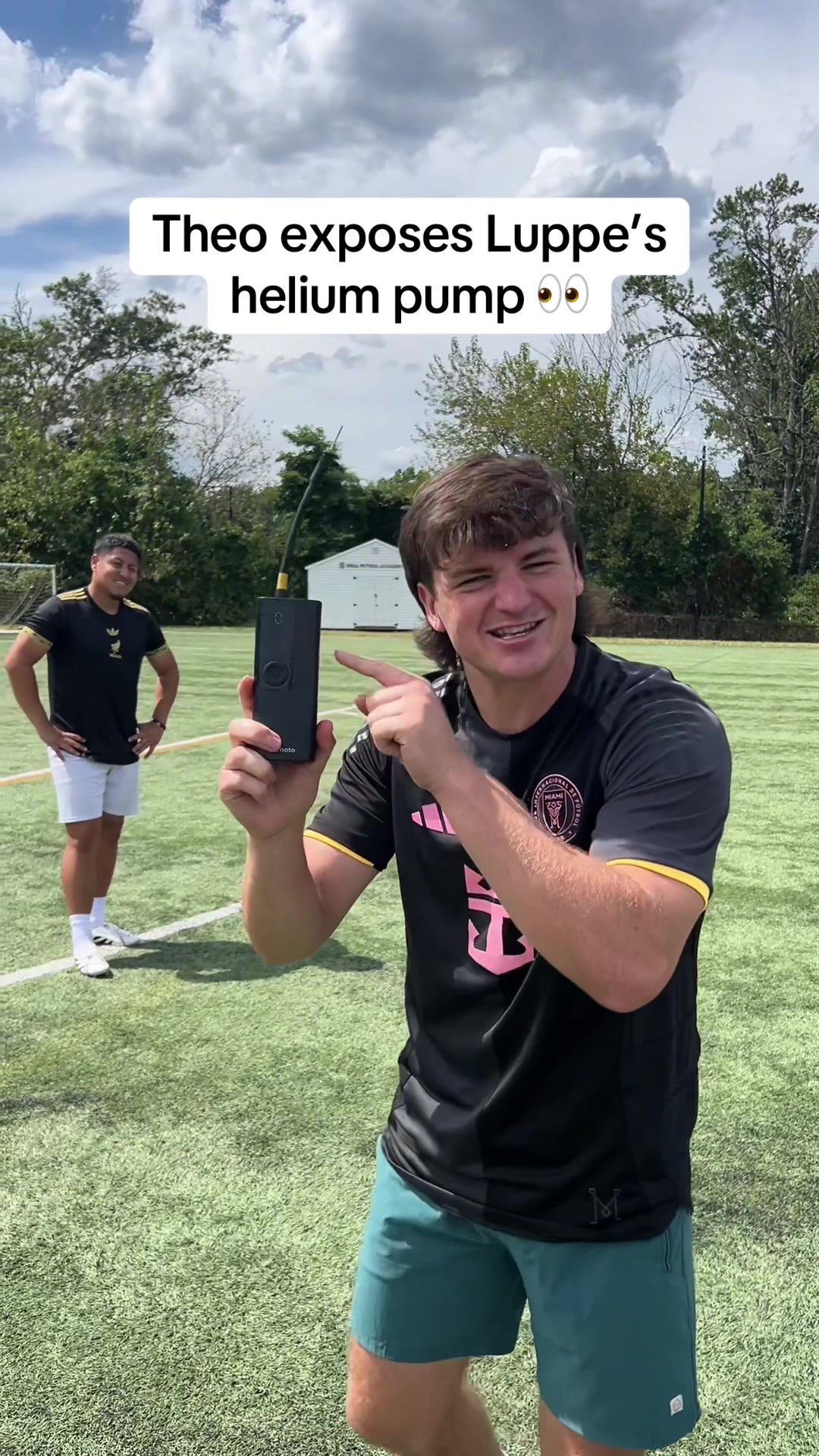 Boom | Tina Kitsune (@tina.kitsune)