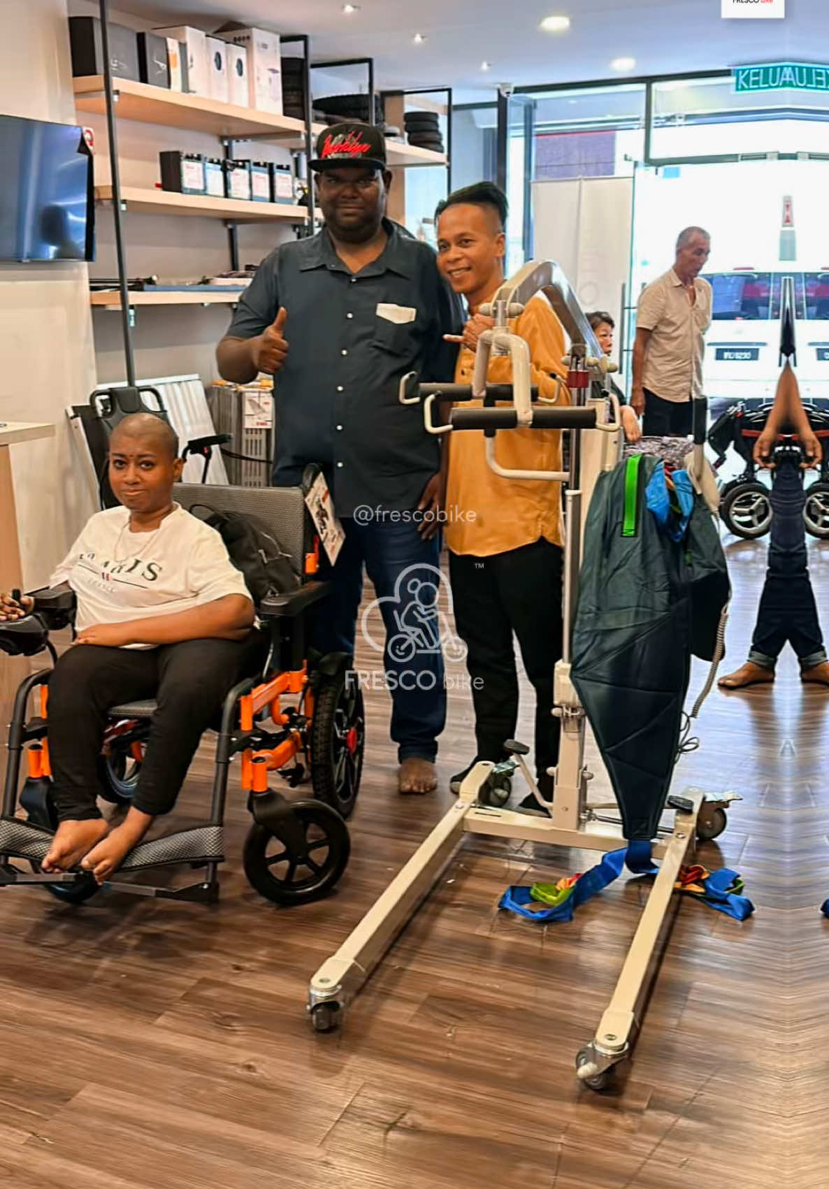 Patient Hoist Lifting Device atau dalam | Fresco Bike (@frescobike)