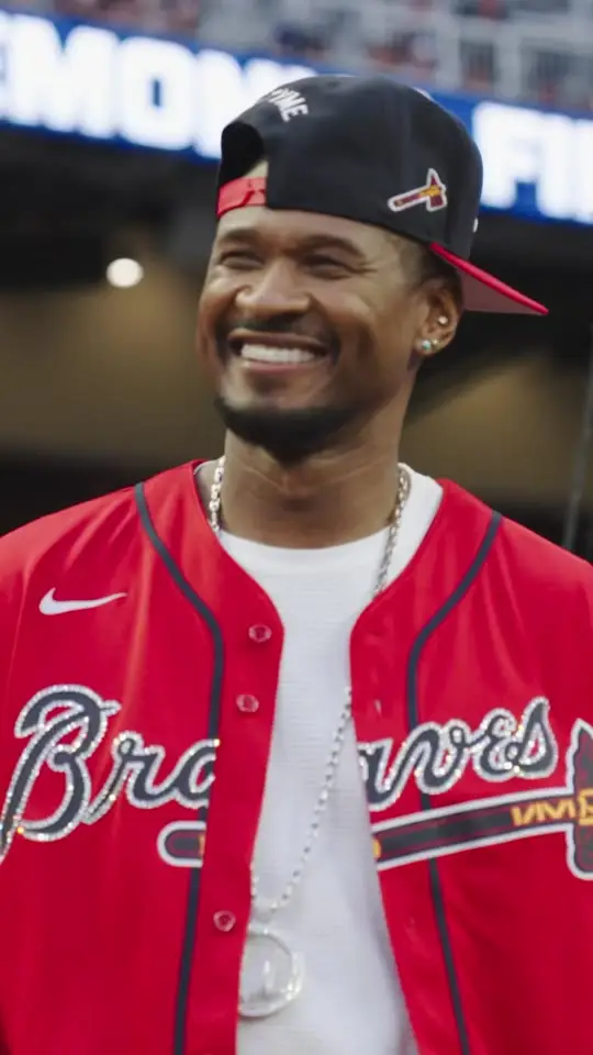Usher in the house for first pitch! 🏡 | Atlanta Braves (@braves)