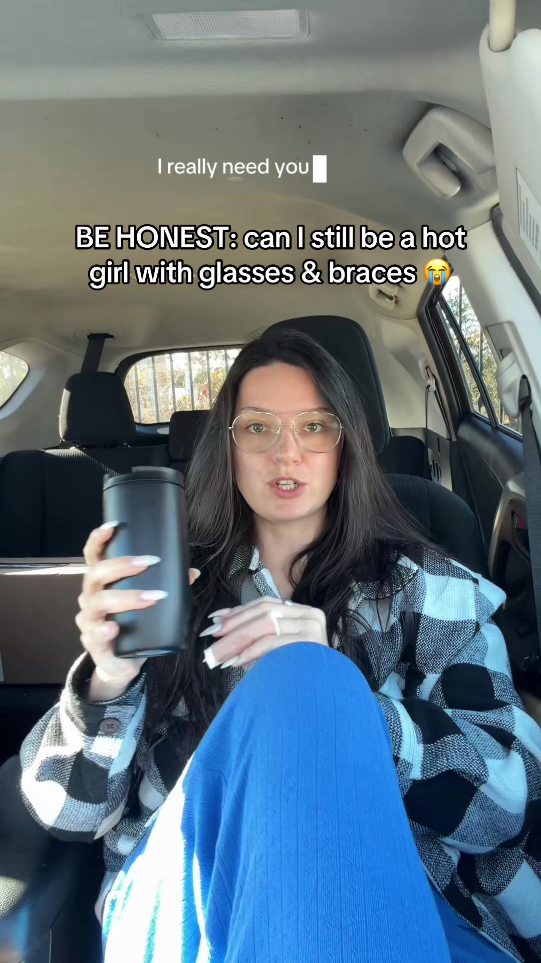Hot girls I need your help | kay.r (@itskay.r)