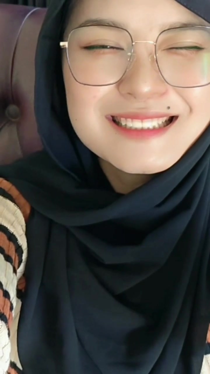 hijab hyper (@misshijabhyper01) - Urlebird