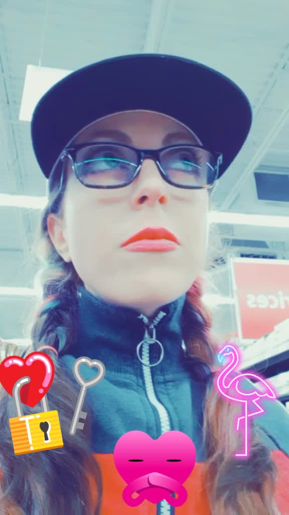 Nerdy_Faery (@nerdy_faery) - Urlebird