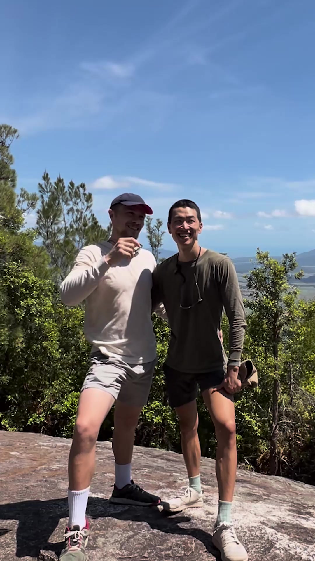 Joshy And Locky (@joshyandlocky) - Urlebird