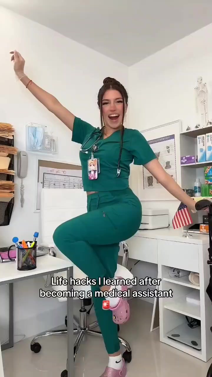 jasi_bae (@jasi_bae) - Urlebird