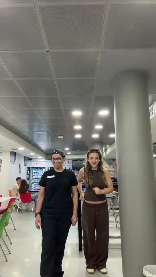 anitarqp (@anitarqp) - Urlebird