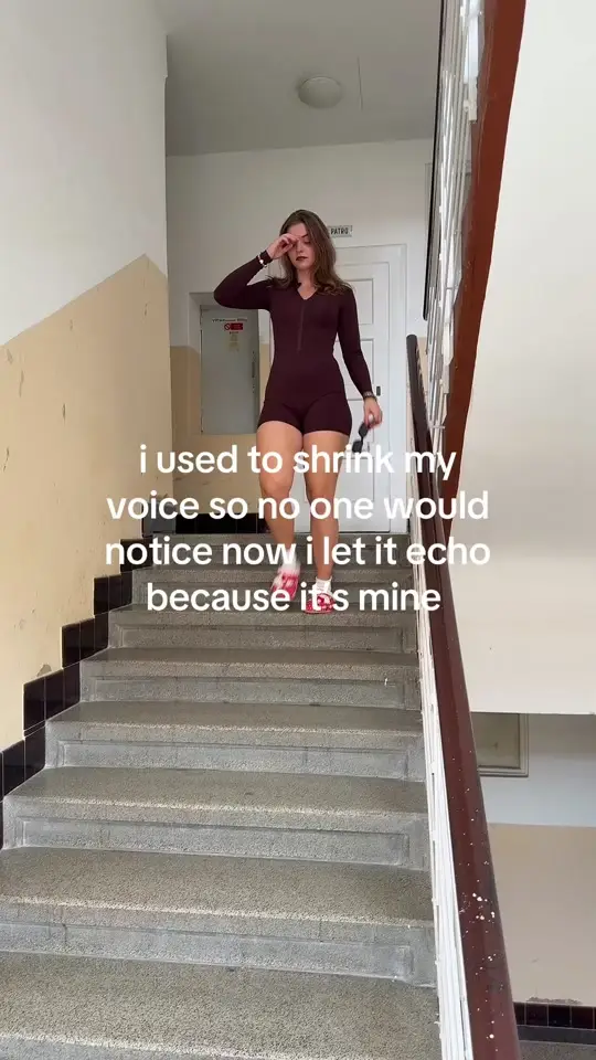 Emma Lex (@emmatsgirl) - Urlebird