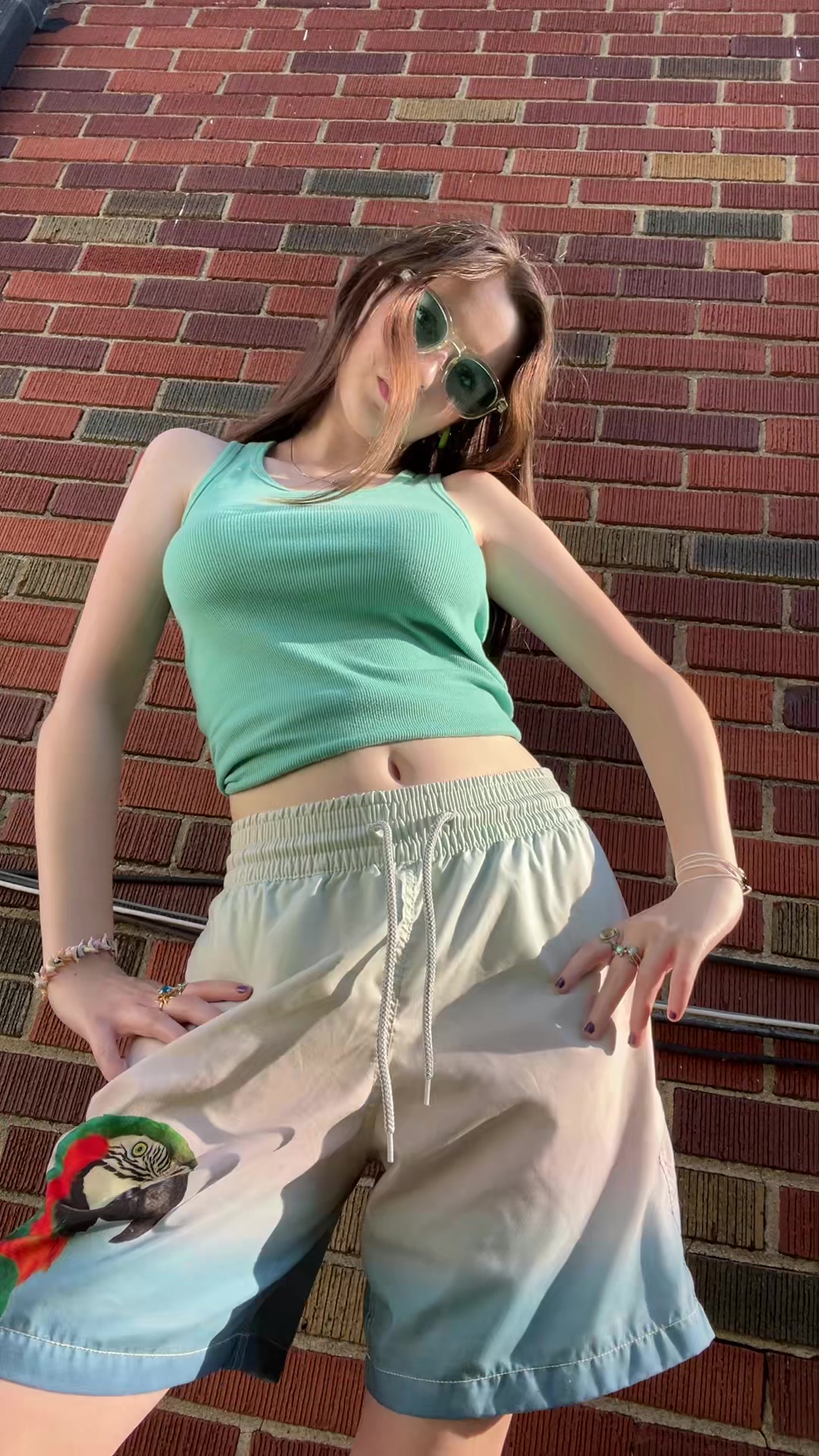 unoangryone (@unoangryone) - Urlebird