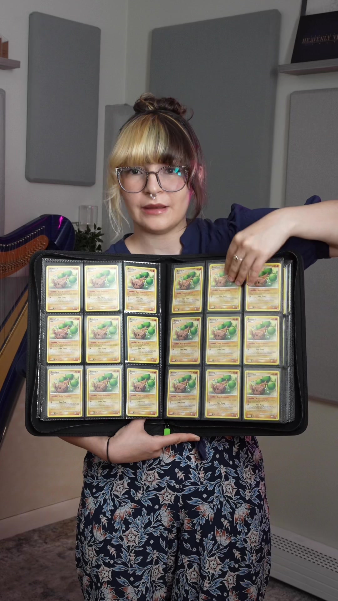 Emily Hopkins (@emilyharpist) - Urlebird