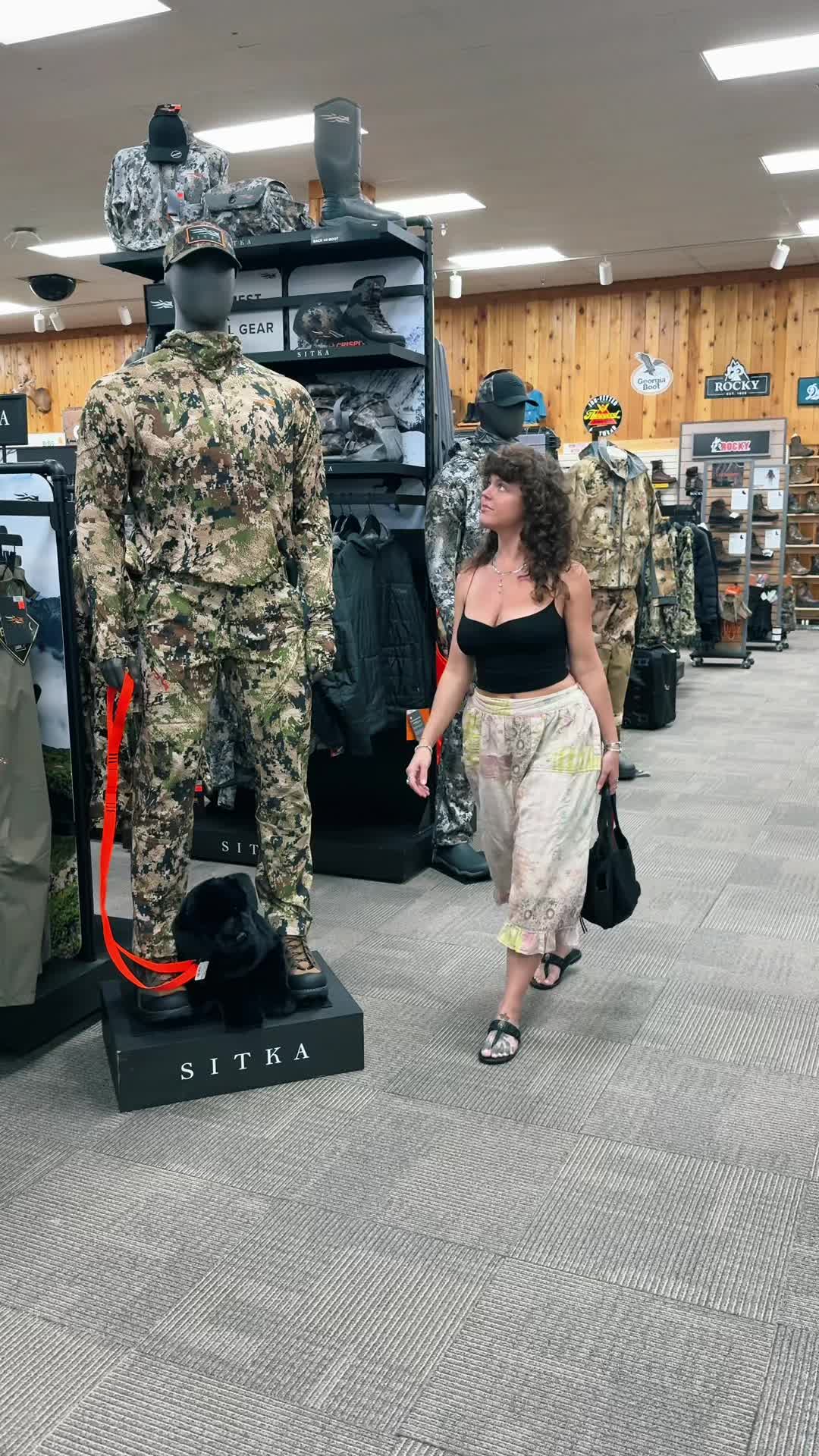 Margo (@margopov) - Urlebird