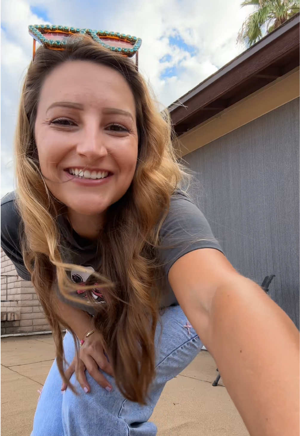 Ashley Rabbit (@msashleyrabbit) - Urlebird