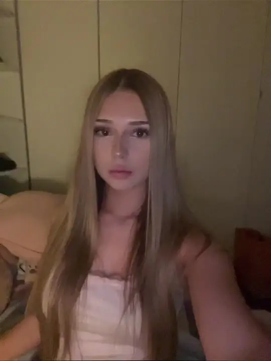 ︎IG:drippy_roksi (@drippyroksi) - Urlebird