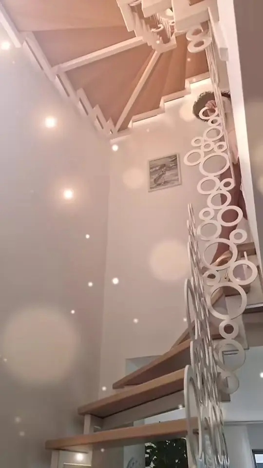 Milla Changeable (@millachangeable) - Urlebird