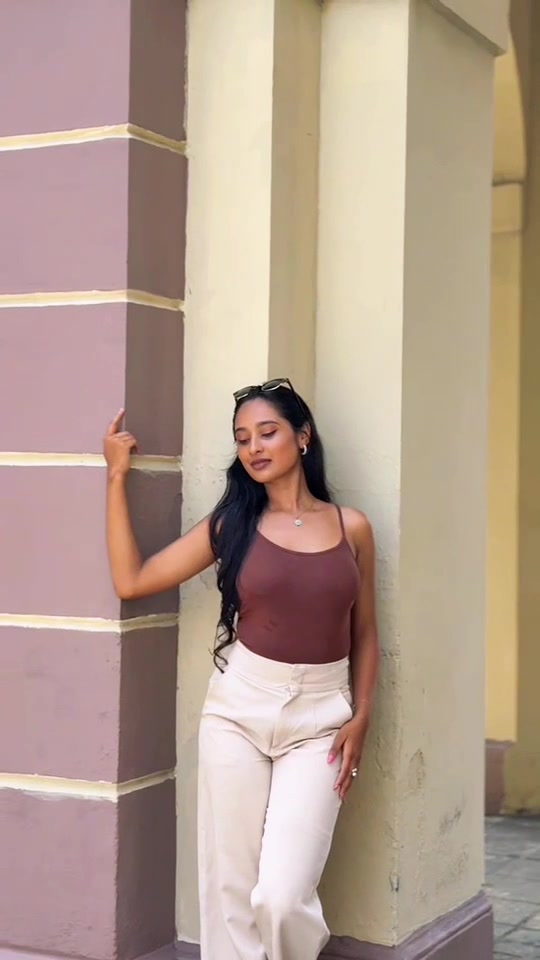 Nethra vihangi (@nethra_vihangii) - Urlebird