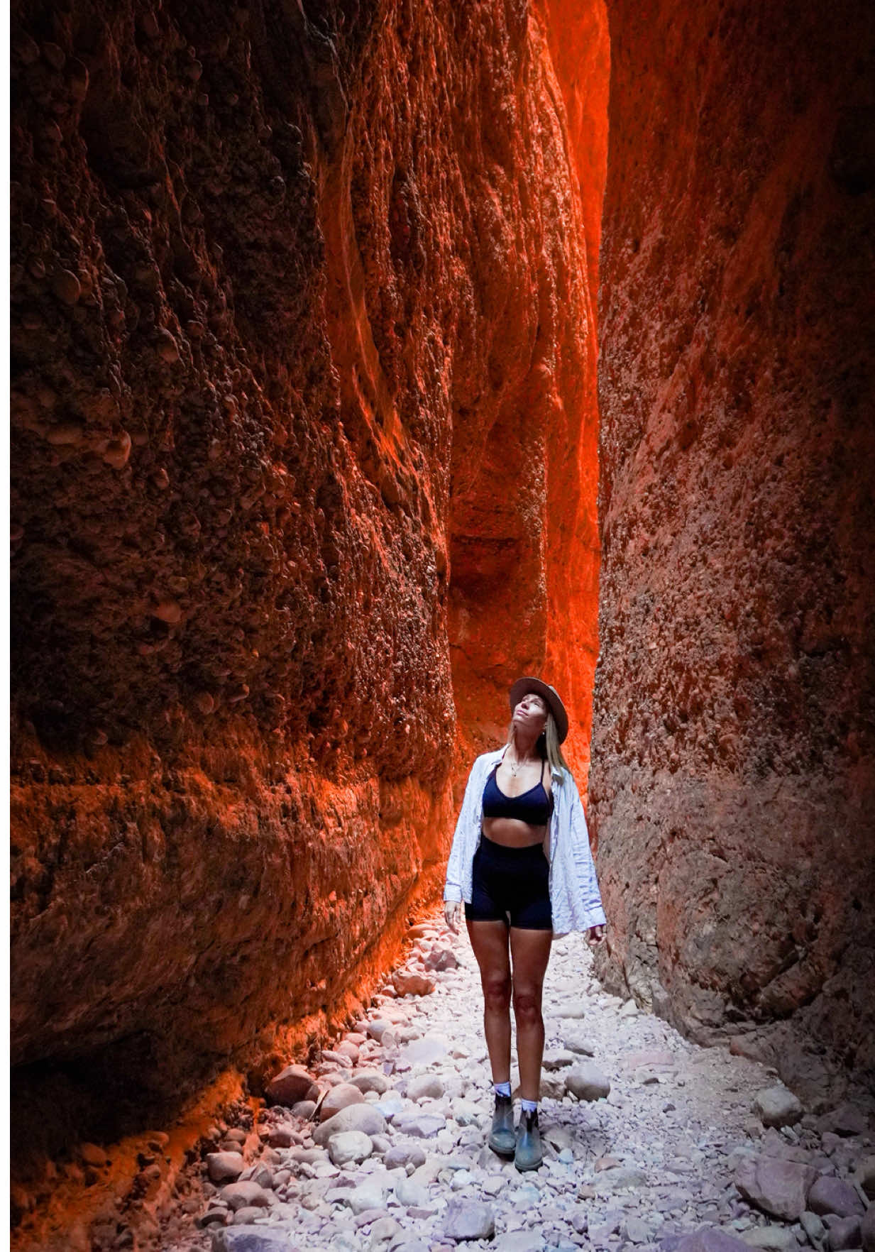 Sarah Rose Foster (@sarahrosefoster) - Urlebird