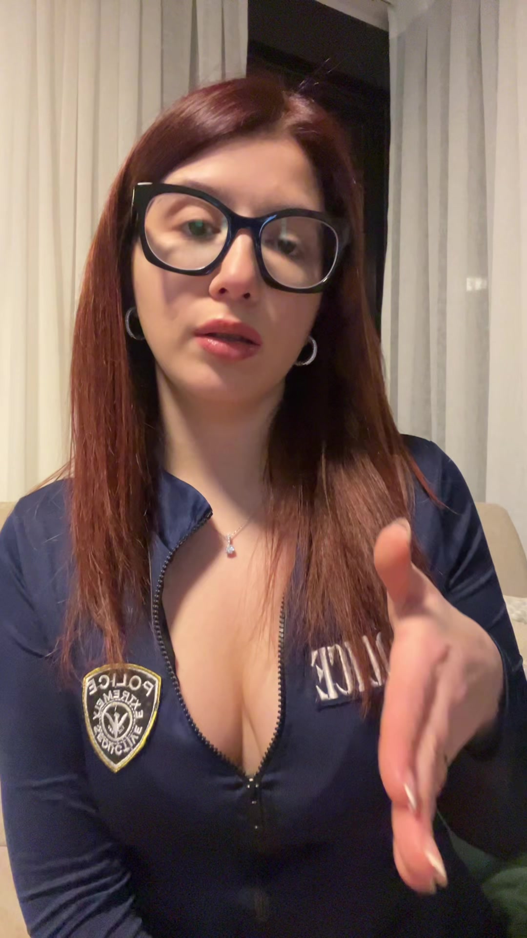 Chloe (@sumchloe) - Urlebird