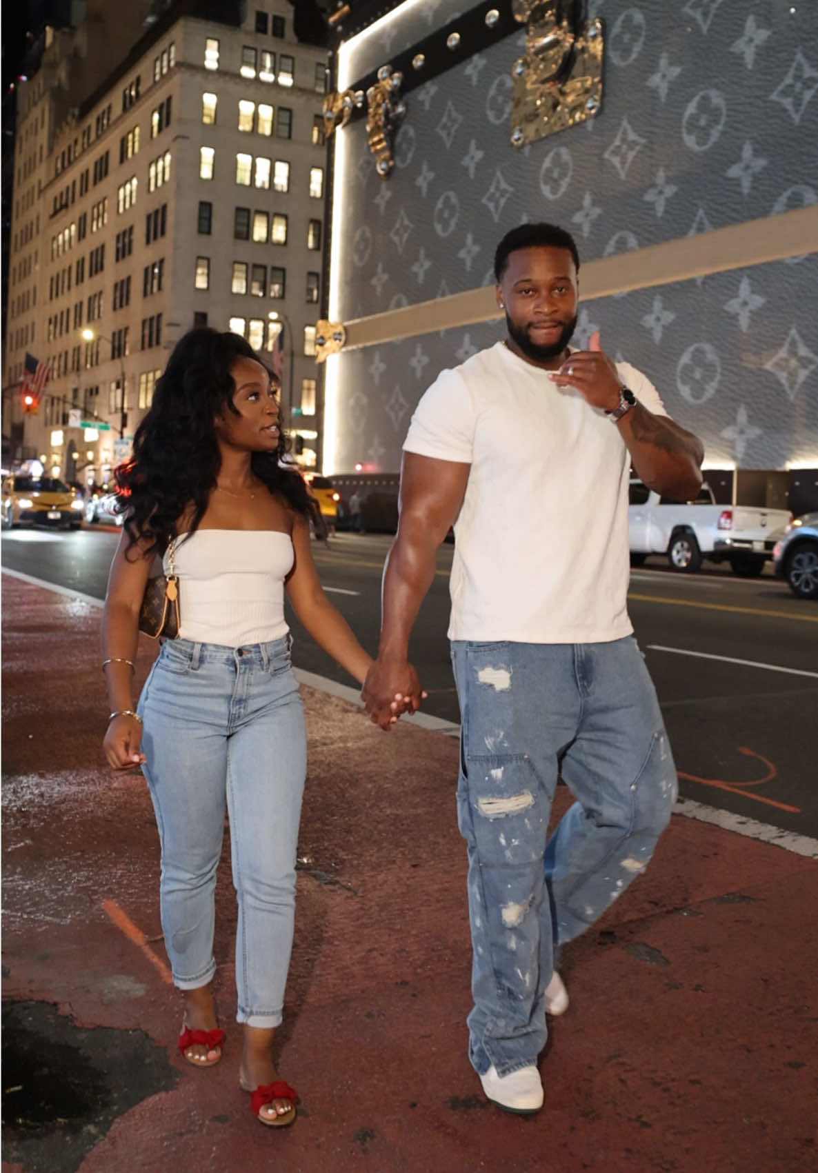 22.89K hearts, 1.31K | em sant (@emily_santtt)