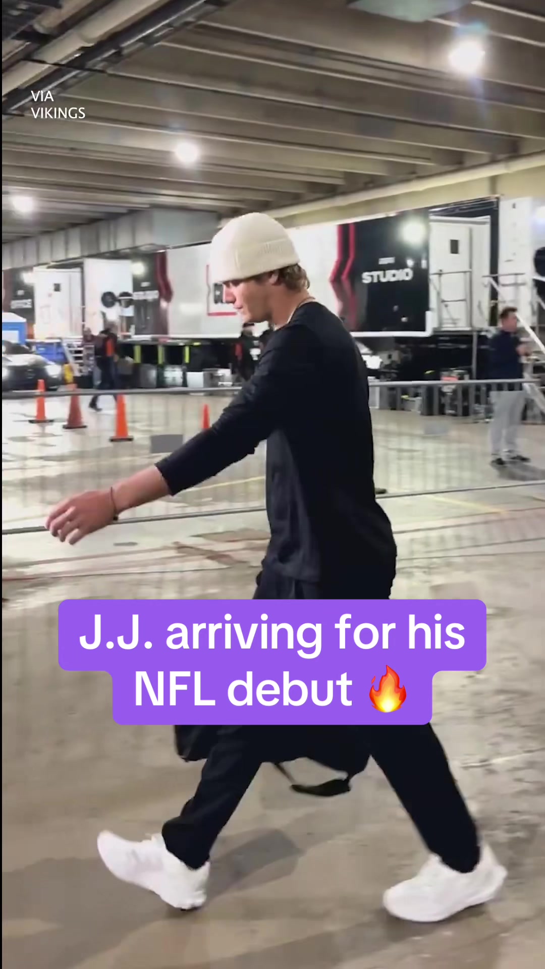 Sing me to sleep meme (had to change | wuffle_the_dragon (@wuffle_the ...