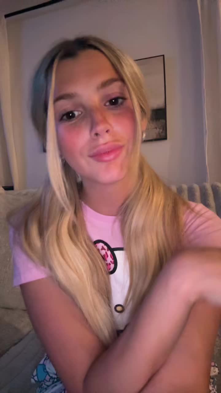 Emily Trapp (@emilytrappxo) - Urlebird