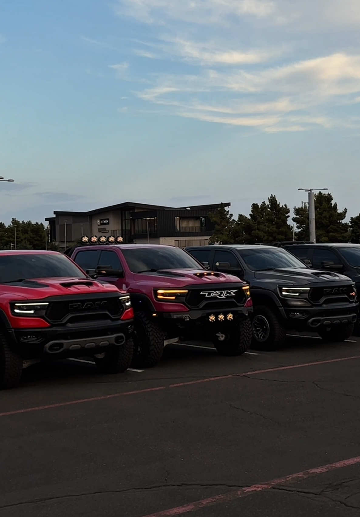 NOHEMY ⋆˙ ♡ (@nohemyoro) - Urlebird