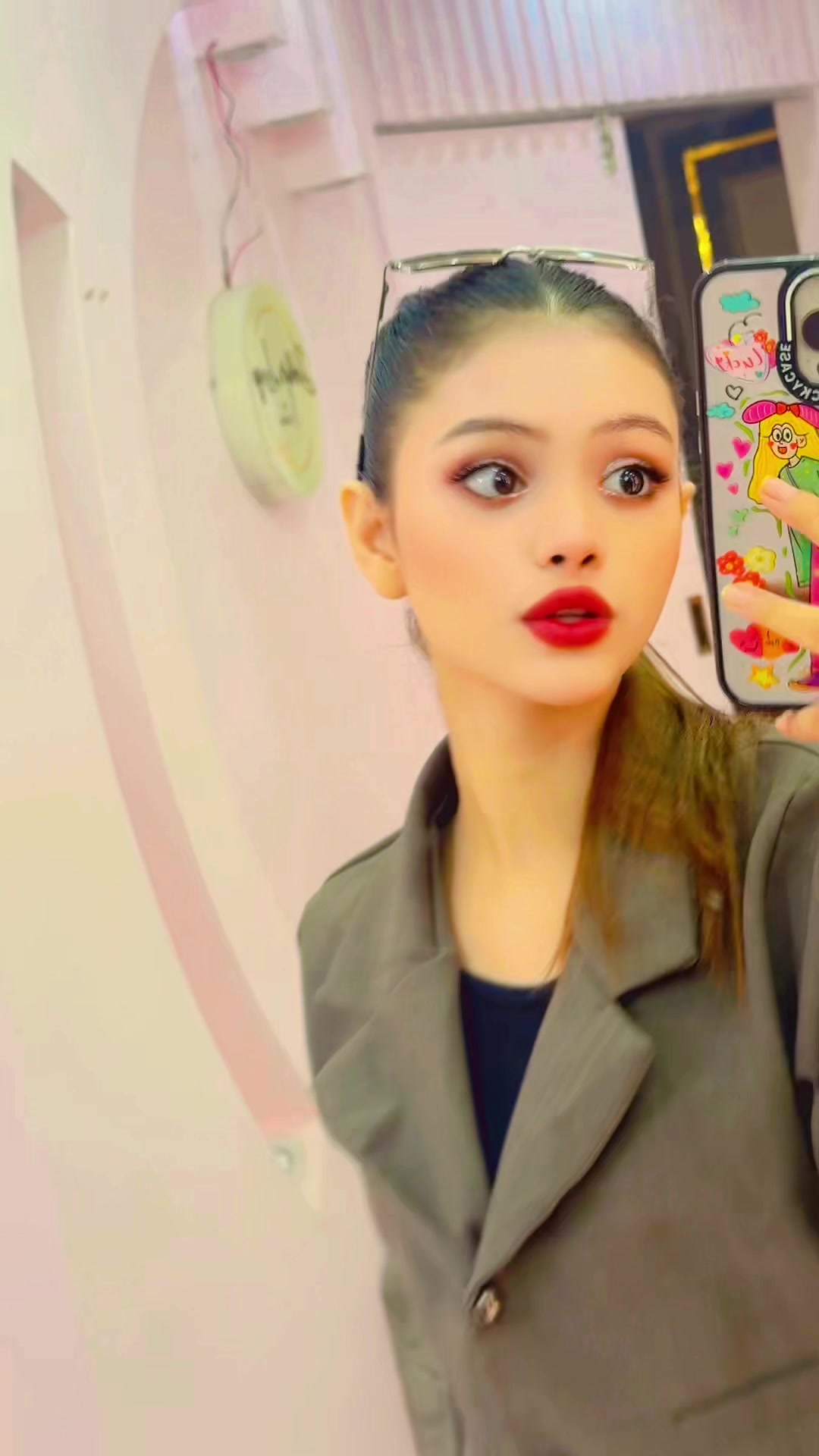 Disha Moni (@dishamon_iofficial) - Urlebird