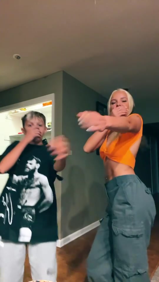 8Manong Barb's sa Cavite: Crispy | Daddy Thart (@daddythart)