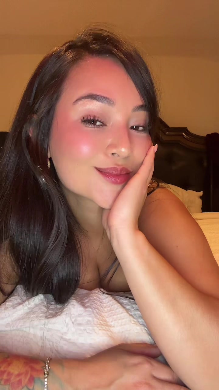 fly home buddy, i wear cologne. || mr | 𝙇𝙐𝘾𝙄𝘿 (@lucidaepp)