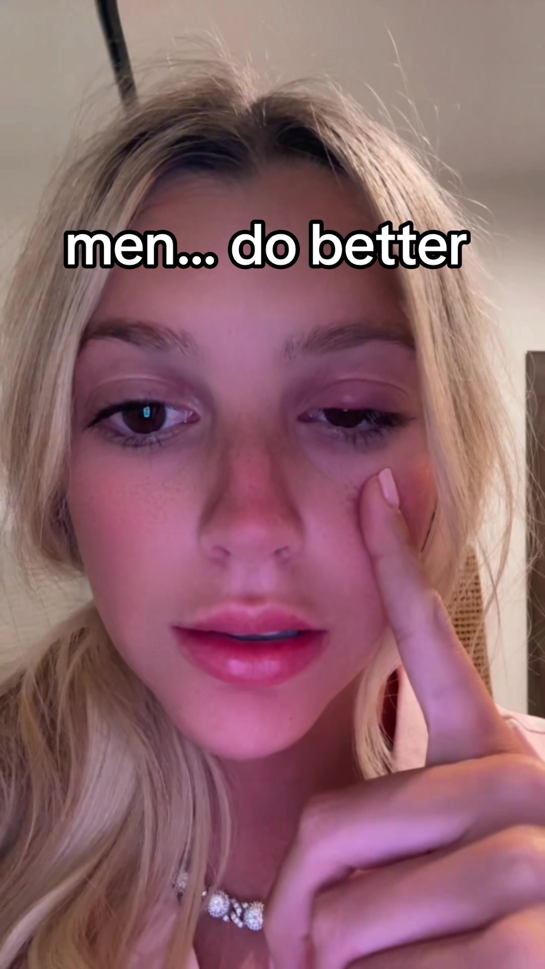 Emily Trapp (@emilytrappxo) - Urlebird