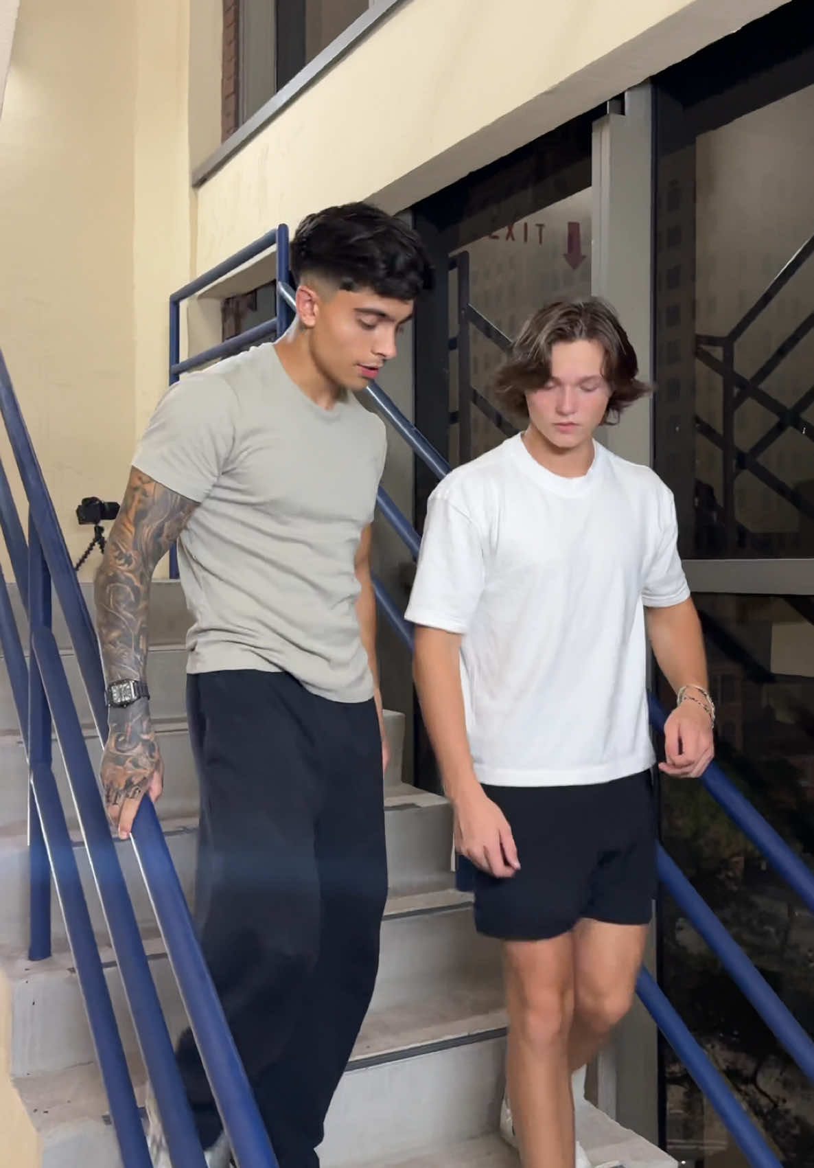 Malik (@itsmalikross) - Urlebird