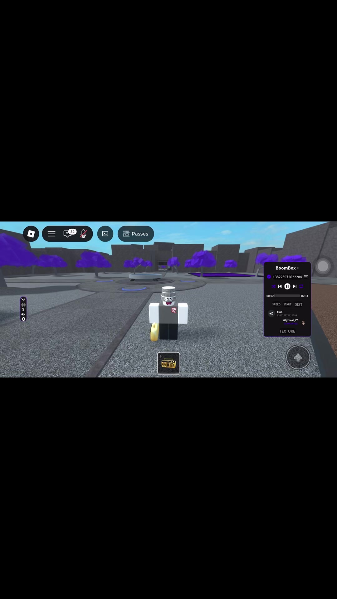 Roblox boombox hung out + code | スカイのスカイのスカイBOOMBOX (@natori.keisuke)