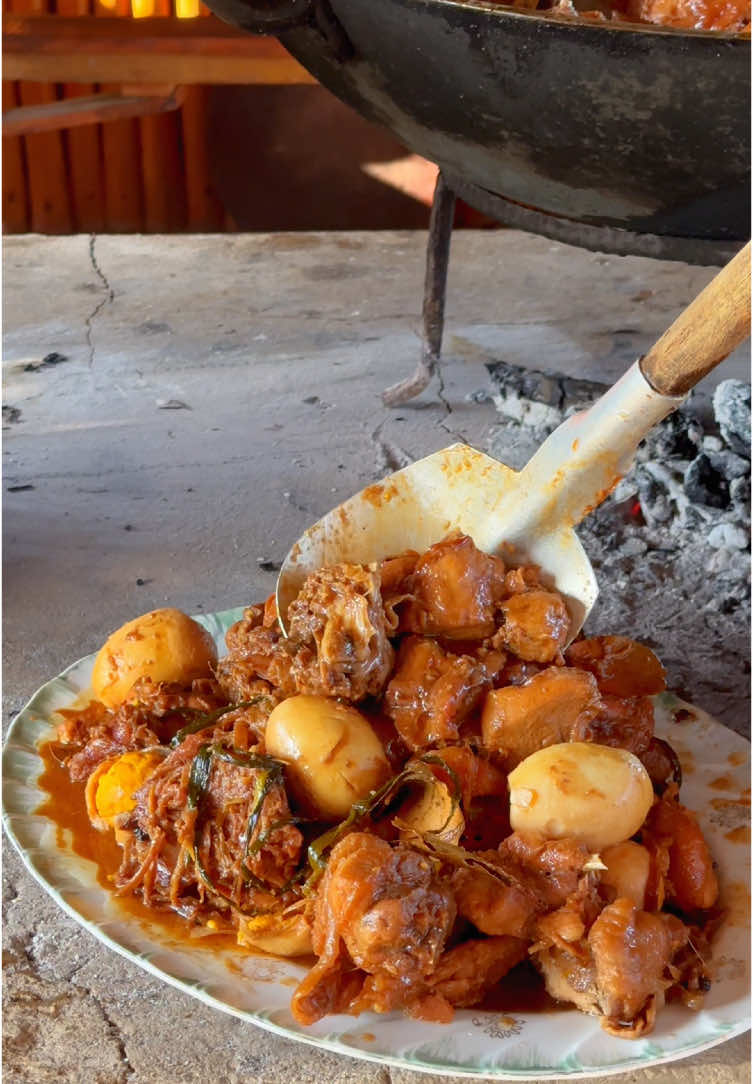 Joseph The Explorer Products (@josephthexplorerofficial) - Urlebird