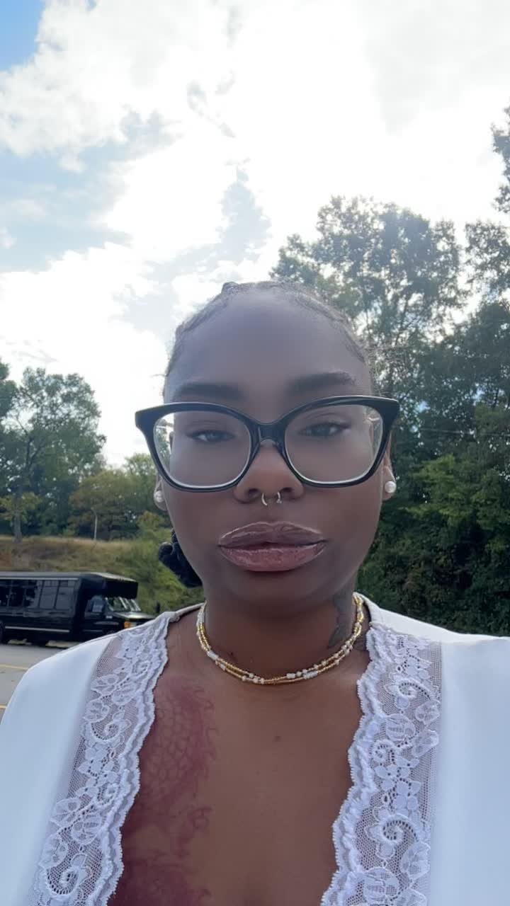 Shawnna Jonnell (@shawnnajonnell) - Urlebird