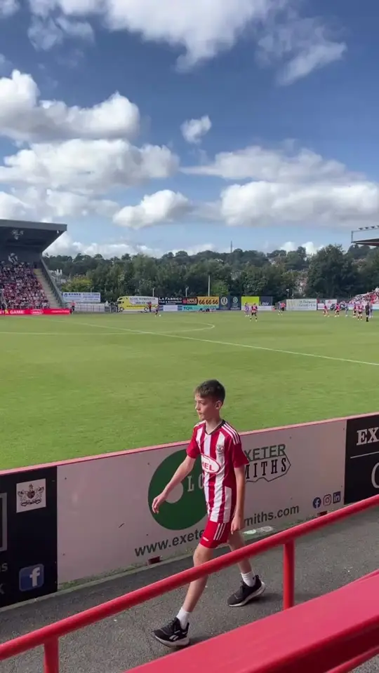 Looby_Looby_Looby (@ruby_cattrall) - Urlebird