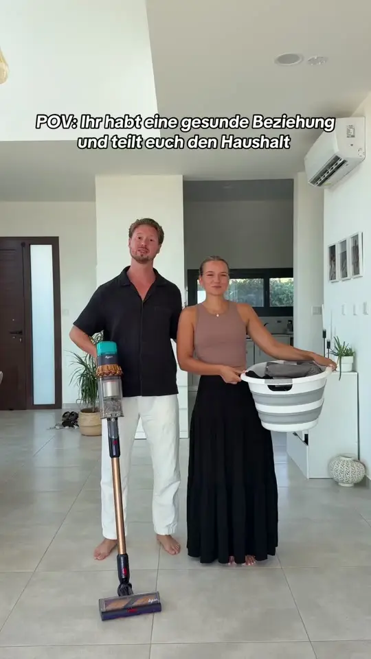 alinaxloves (@alinaxloves) - Urlebird