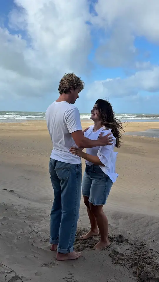 Elle Edwards (@livefitelle) - Urlebird