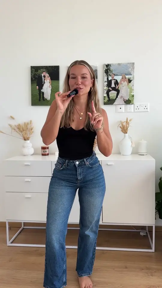 alinaxloves (@alinaxloves) - Urlebird