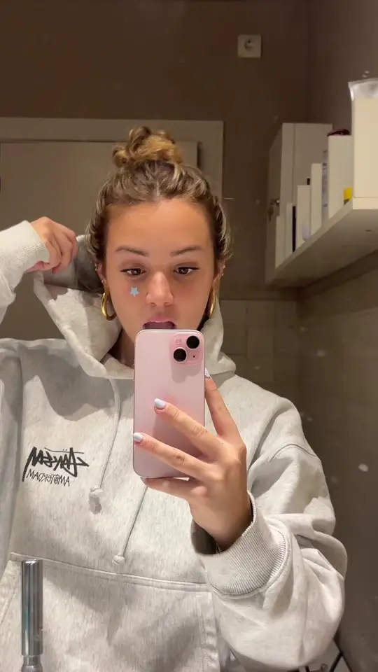 anitarqp (@anitarqp) - Urlebird