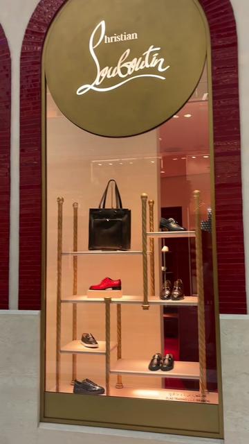 My visit in Louboutin Store. Which ones | Excinderella (@excinderella_)