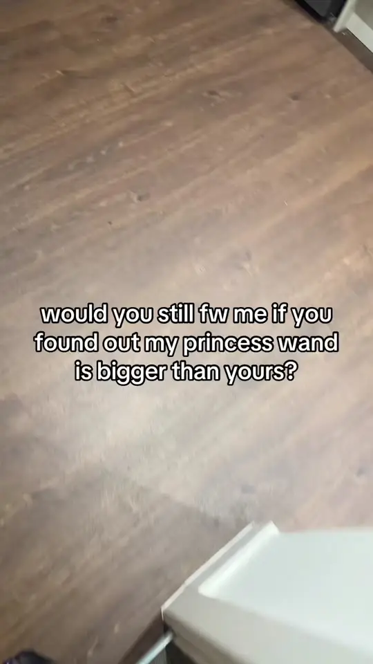 emilypiexo (@emilypiexo) - Urlebird