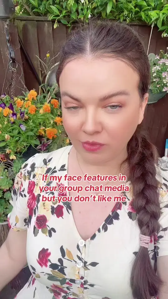 ᴇʀɪɴ (@miss.erin.b) - Urlebird