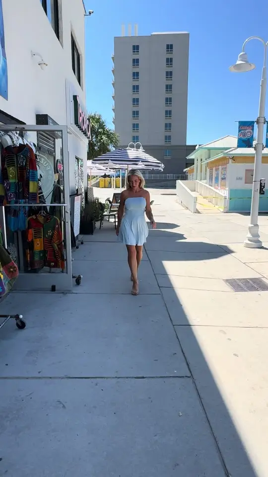 loreleifinds (@lorelei.finds) - Urlebird