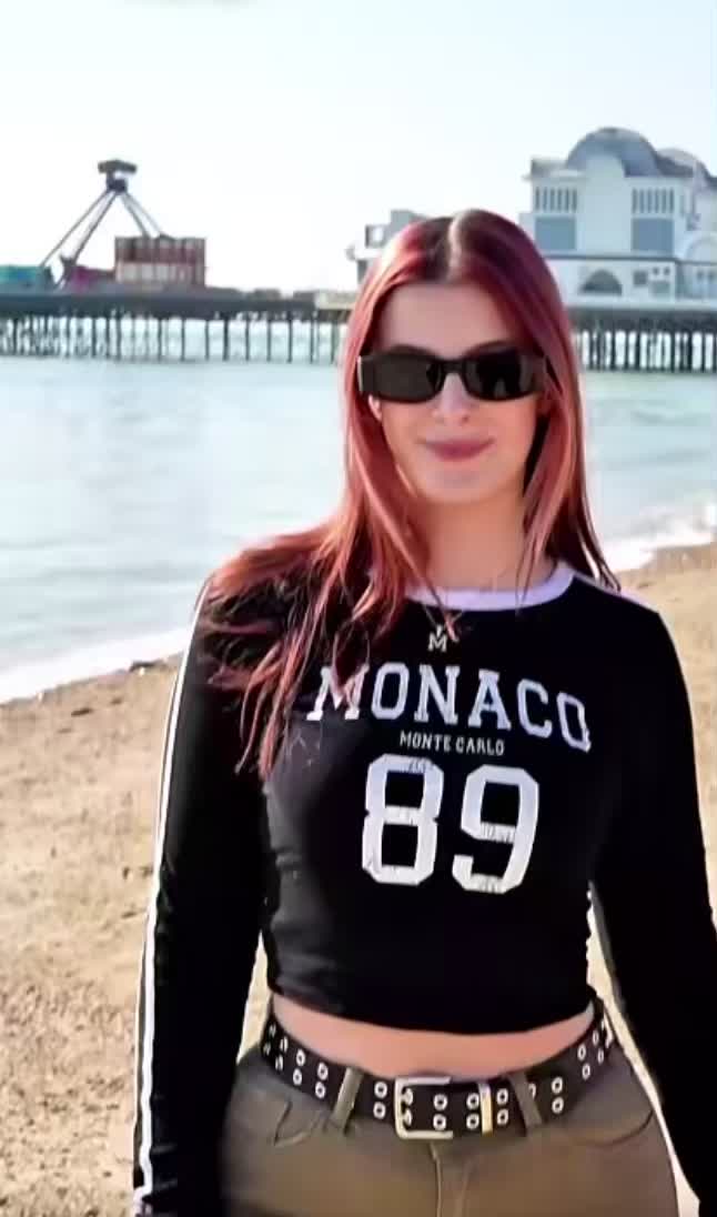 Mia Grose (@mia.grose) - Urlebird