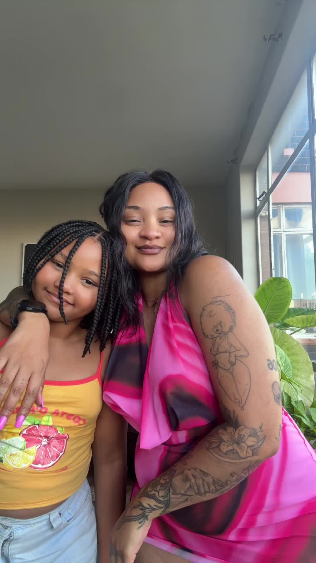 Meet my lil sis | Arrie Cakes (@arriecakes)