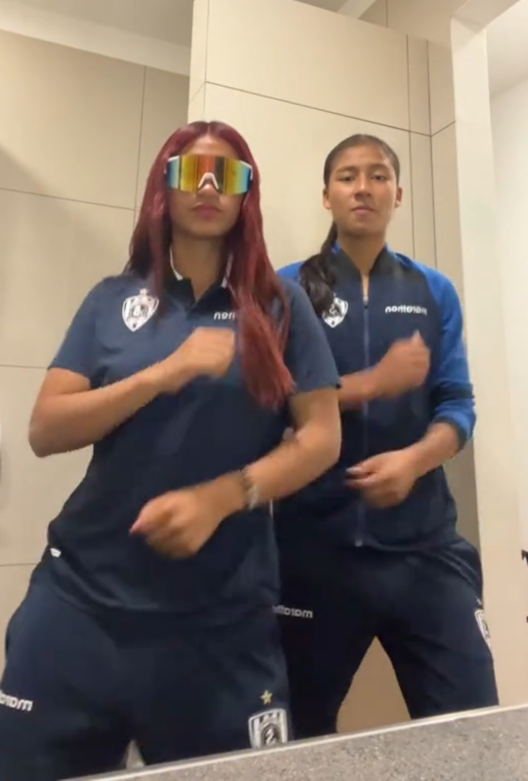 Mi Pepa 😍 @. | ️ (@its_v4lezl)