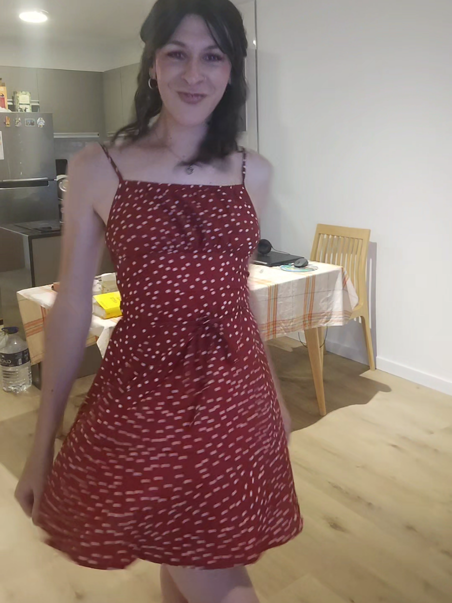 Sorpresa!! 🤭 🐞 . . #crossdresser | Jazmin Emma 🏳️‍⚧️ (@jasminecd73)