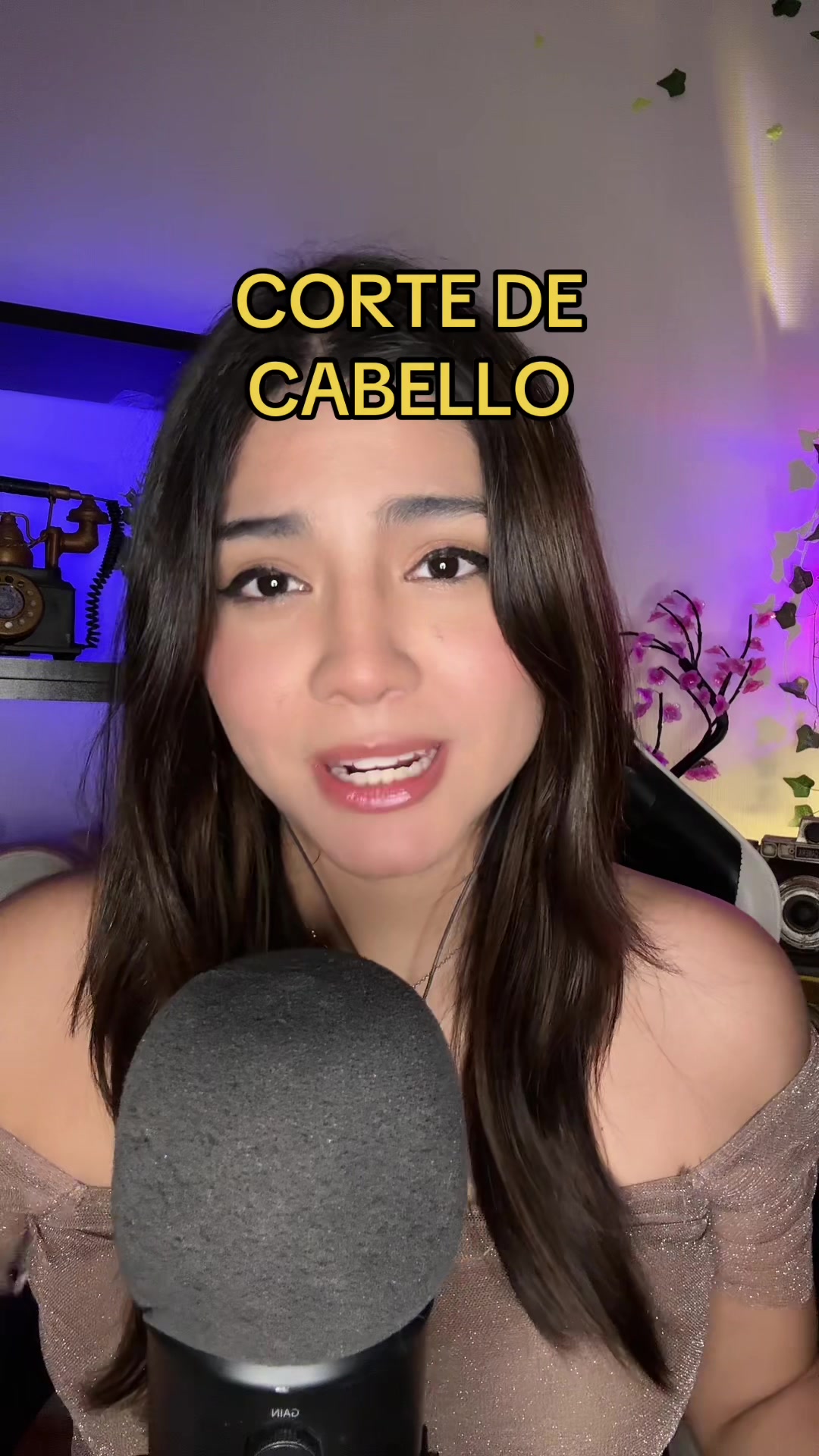 Anny Asmr (@annyasmr) - Urlebird