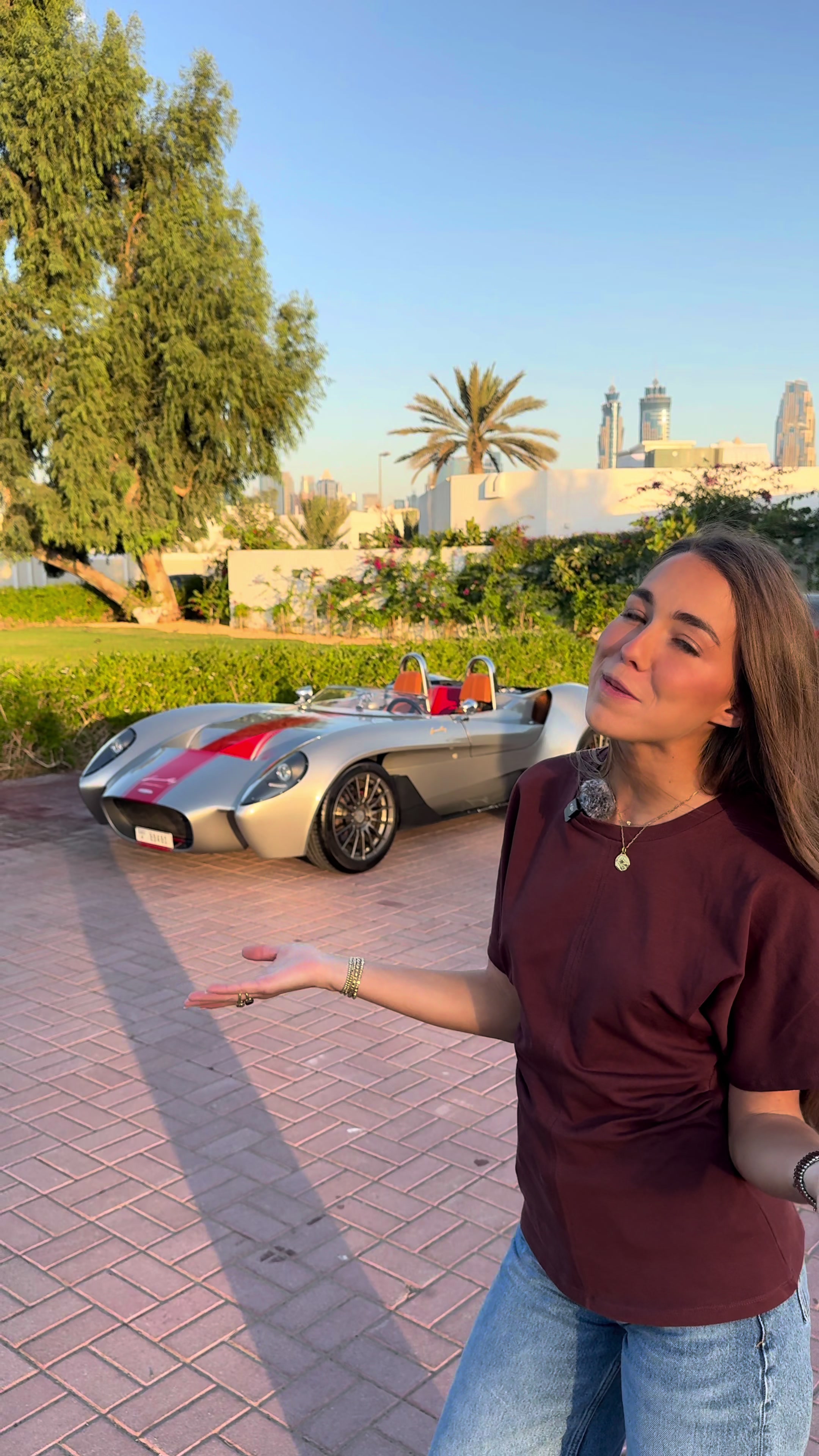 LauraB (@laurabtlrr) - Urlebird