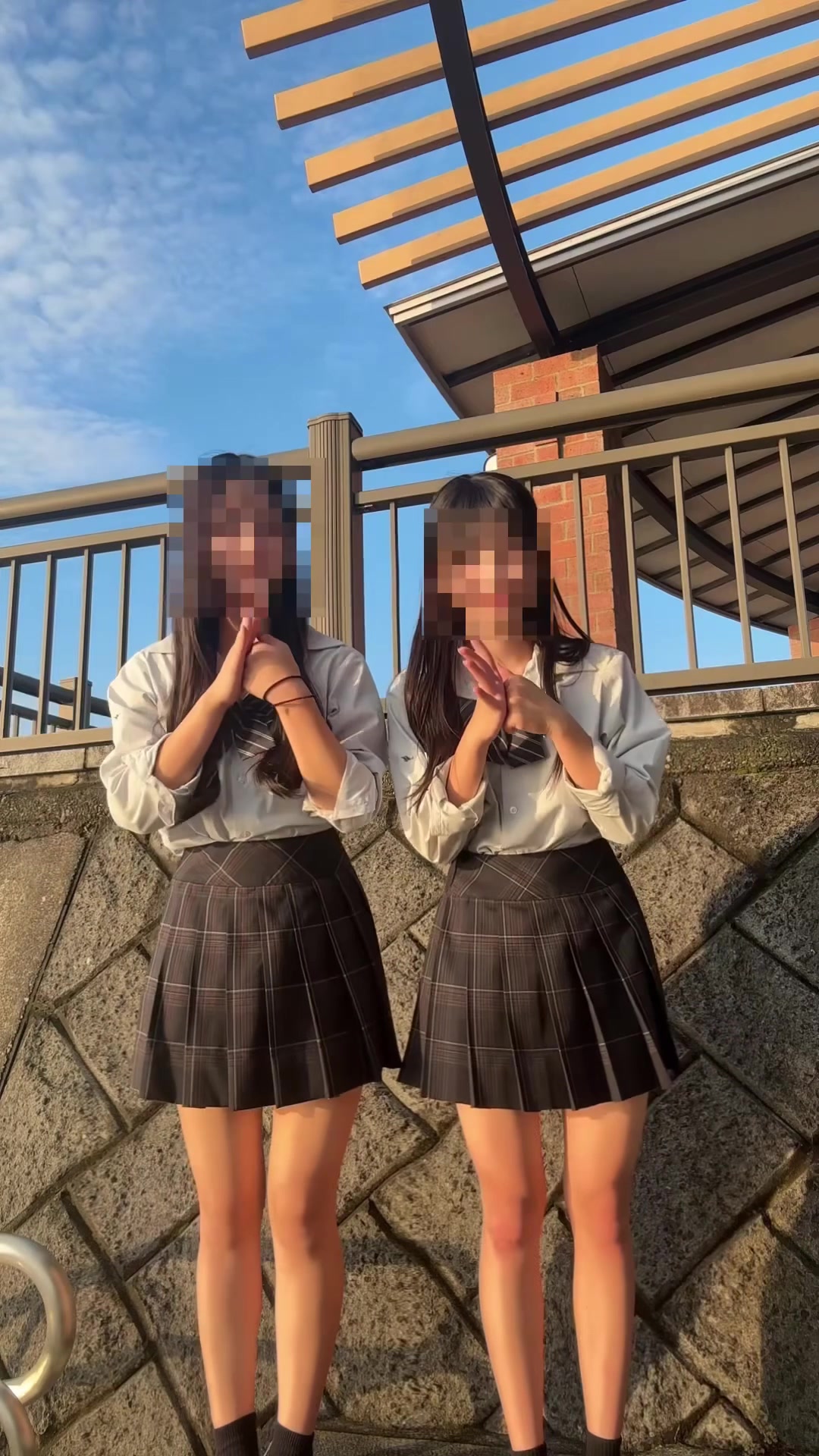 これなんて言ってるの？#sjk #jkブランド #08 #fyp | zifxz_ (@zifxz_)