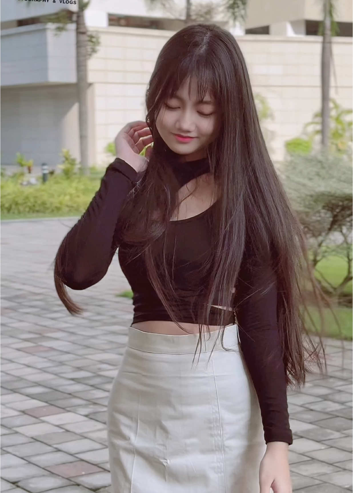 မေ့ကို ကြည်ဖြူတဲ့အခါ…🖤 🎥 @KarYan Beauty | May Myat Noe Yarzar - OFFICIAL (@maymyatnoeyarzar)