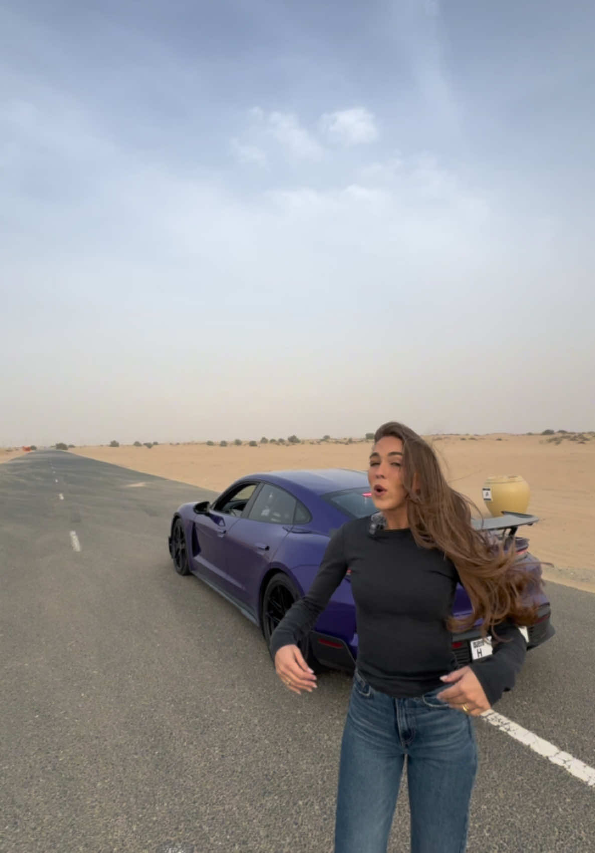 LauraB (@laurabtlrr) - Urlebird